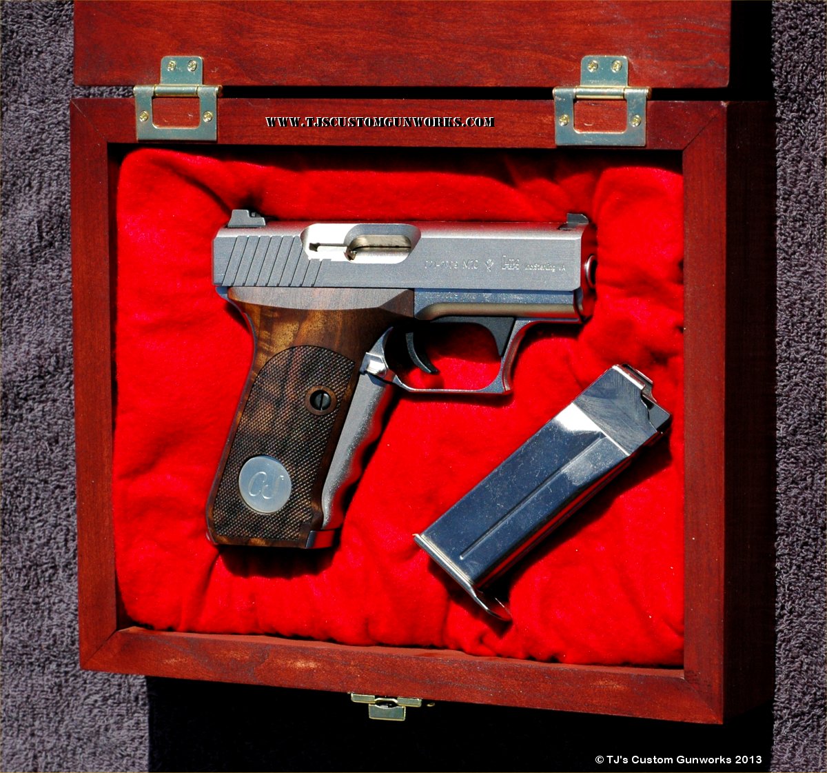 Nickel Heckler & Koch HK GMBH P7 M10 .40S&W